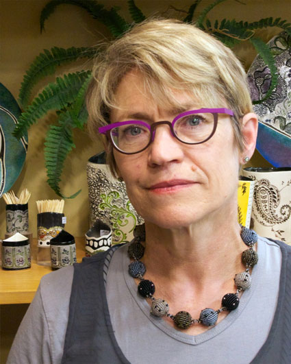 Barbara Balfour – The Stoneware Gallery